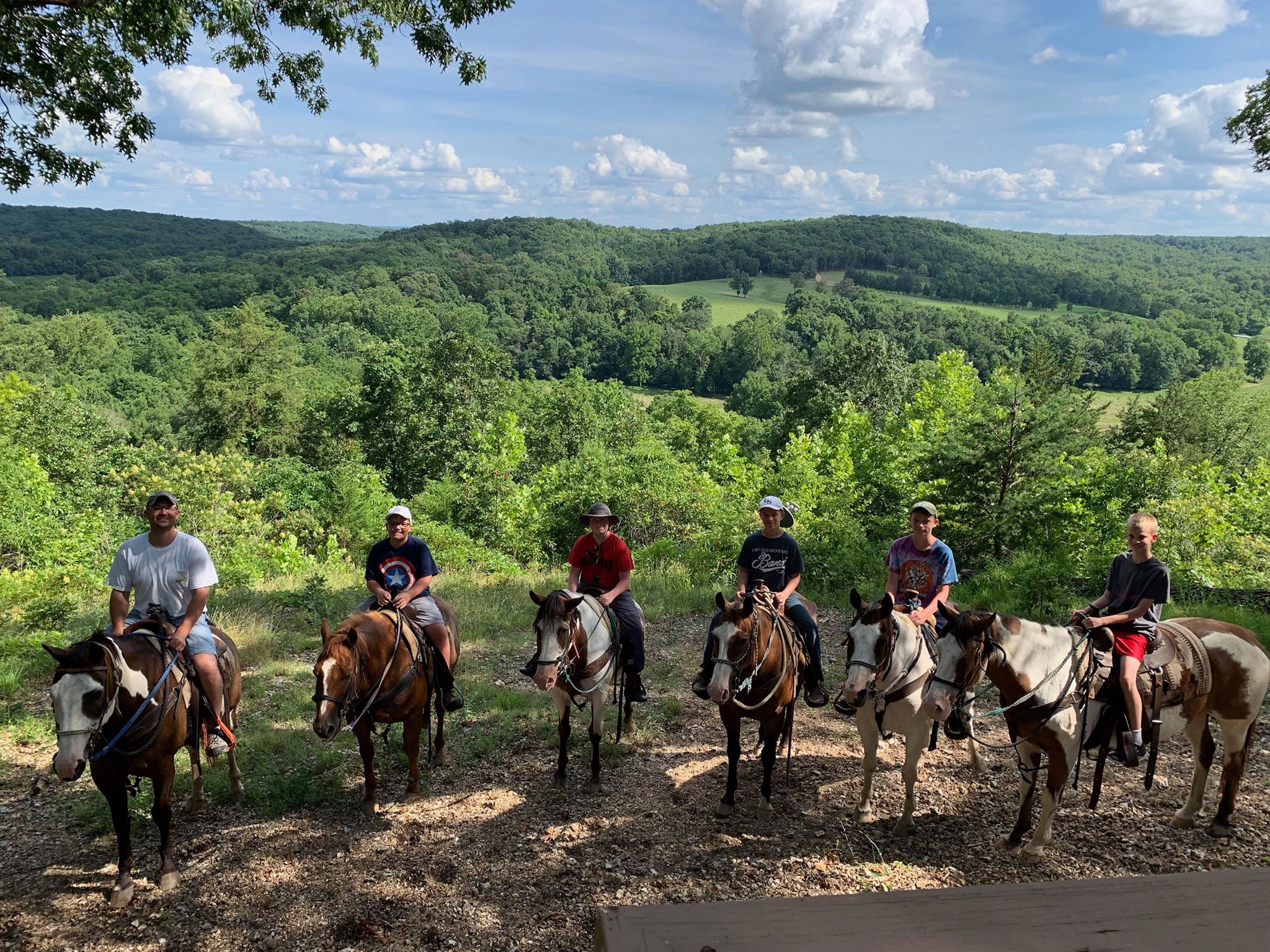 Huzzah Valley Resort - MCFA